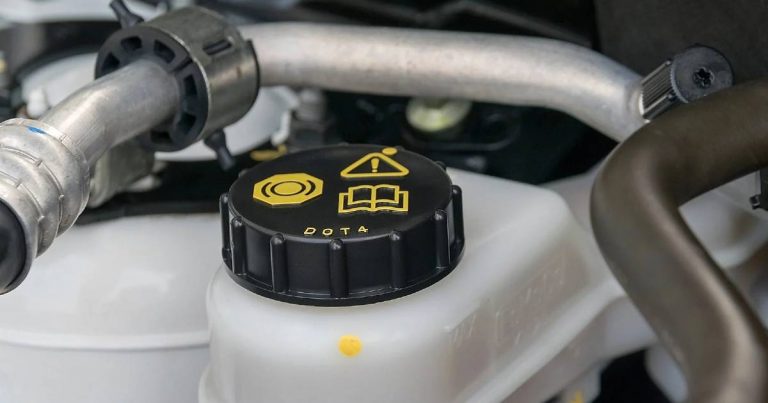 Mengenal Radius Putar Mobil, Putar Balik Lebih Nyaman