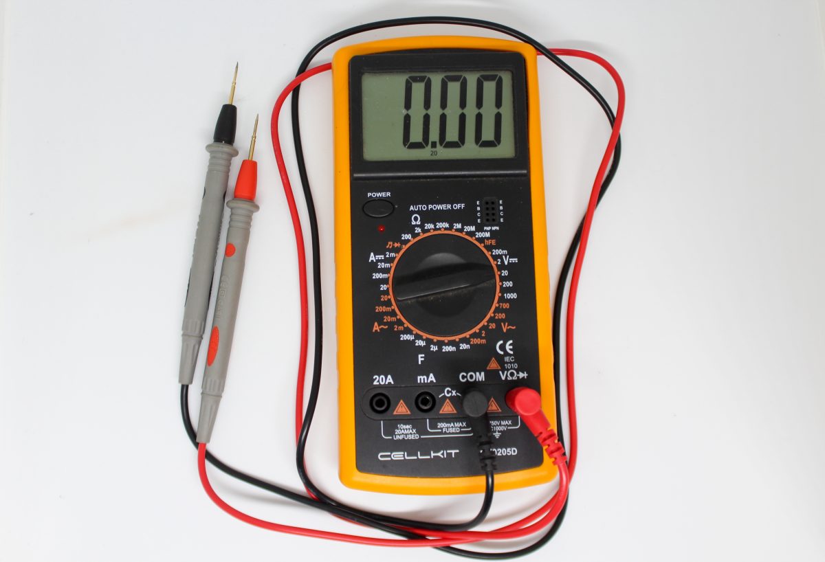 Ketahui Fungsi dan Cara Pakai AVO Meter yang Benar